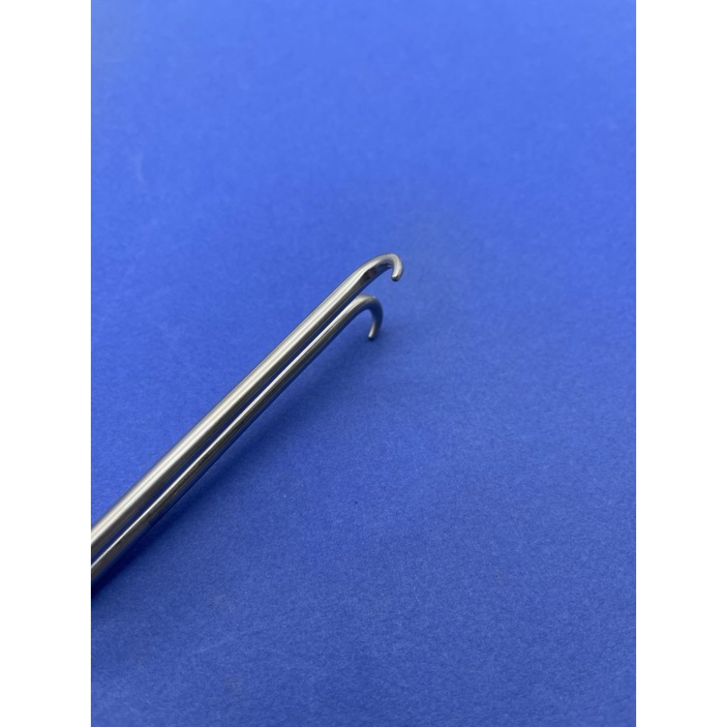 Aesculap MD528R Zelpi Retractor – Pointe Medical